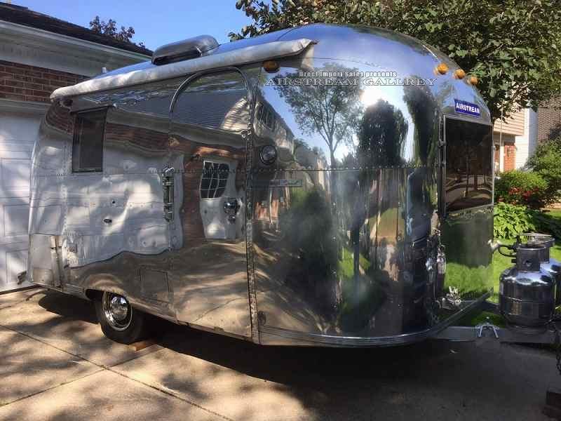 1966 Airstream Caravel 17’ | airstreamer エアストリームギャラリー