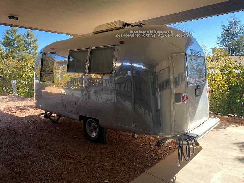 1965 Airstream Globetrotter 19’ | airstreamer エアストリームギャラリー