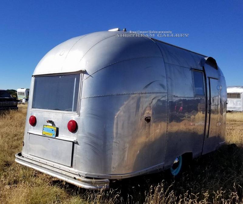 1960 Airstream Caravel 18’ | airstreamer エアストリームギャラリー