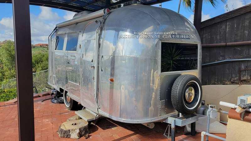 1965 Airstream Caravel 17’ | airstreamer エアストリームギャラリー