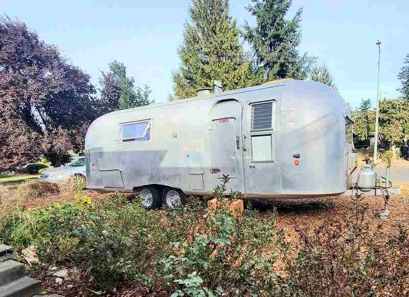 1960 Airstream Overlander 26’ | airstreamer エアストリームギャラリー