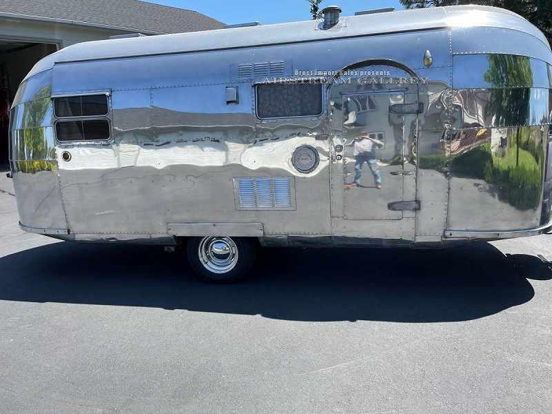 1950 Airstream FlyingCloud 22’ | airstreamer エアストリームギャラリー